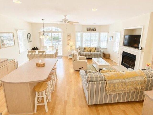 condo with 3 bedroom, Ocean City NJ ES104903021