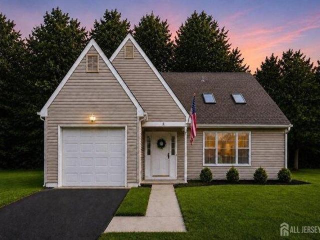 condo with 3 bedroom, Old Bridge NJ DS103627105