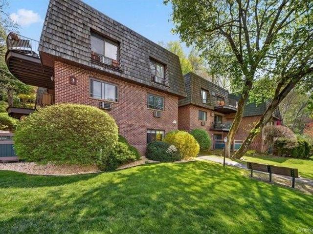 condo with 3 bedroom, Ossining NY DLS101800090