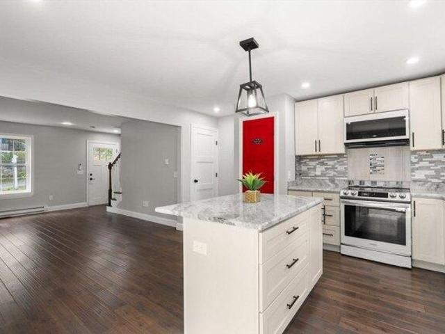 condo with 3 bedroom, Orange MA DS102372578
