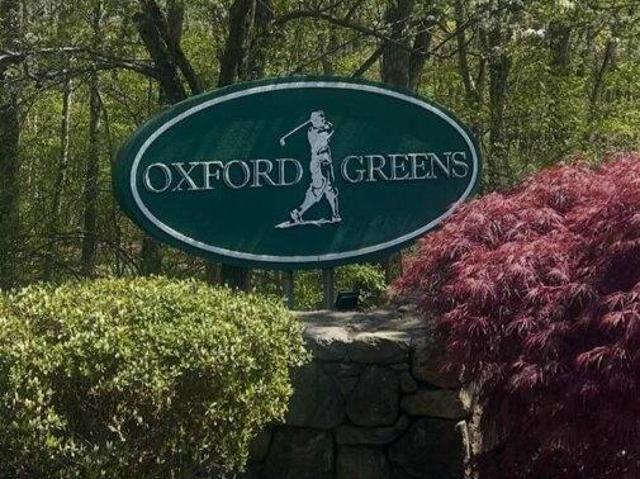 condo with 3 bedroom, Oxford CT DS104076375