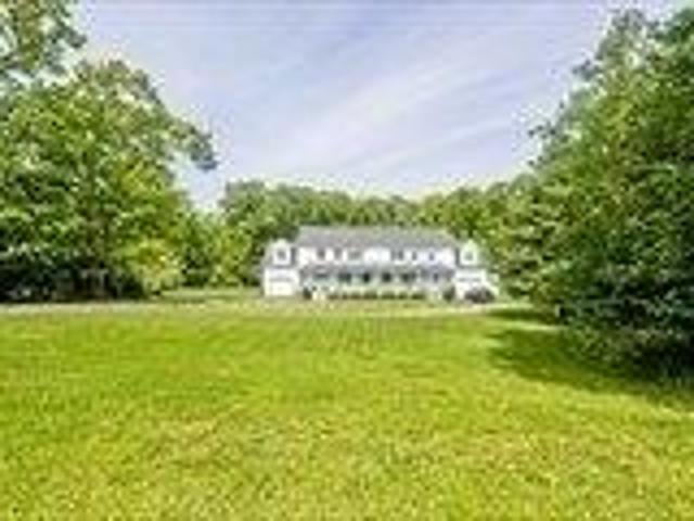 condo with 3 bedroom, Oxford MA ES105096457