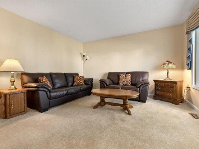 condo with 3 bedroom, Peabody MA ES105192070