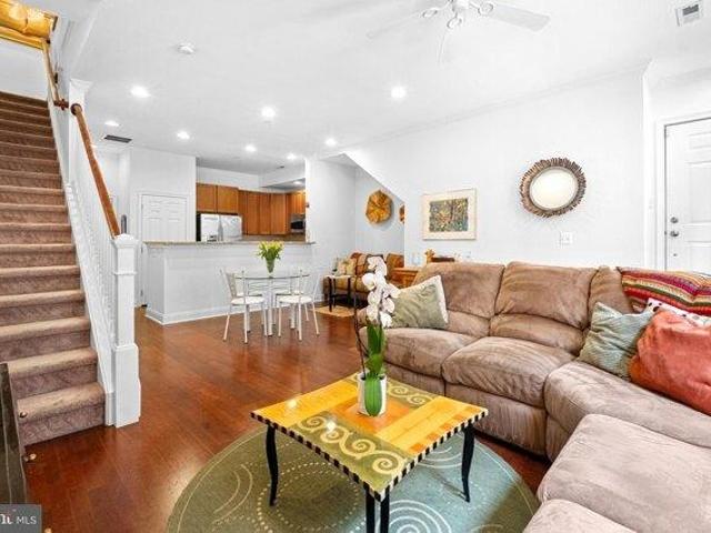 condo with 3 bedroom, Philadelphia PA ES103600063