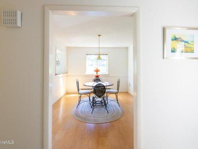 condo with 3 bedroom, Pittsfield MA DS104074849