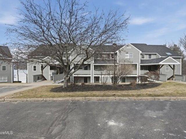 condo with 3 bedroom, Pittsfield MA ES104190058