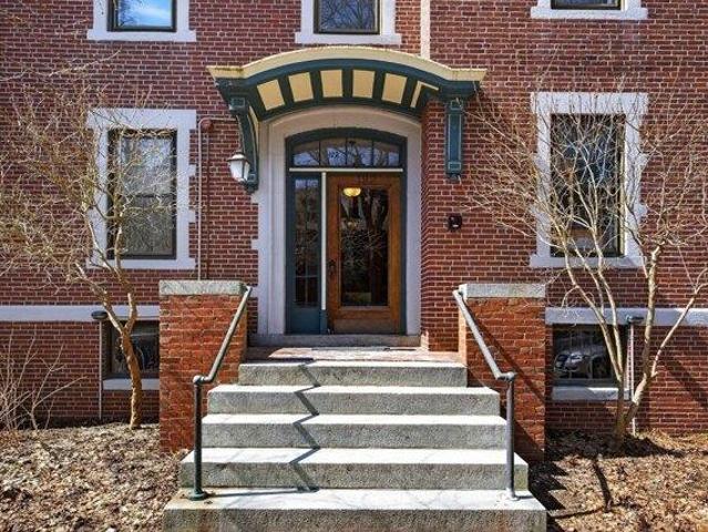 condo with 3 bedroom, Portland ME DS102217965
