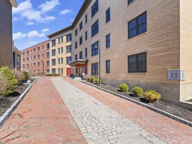 condo with 3 bedroom, Portland ME DS103036705