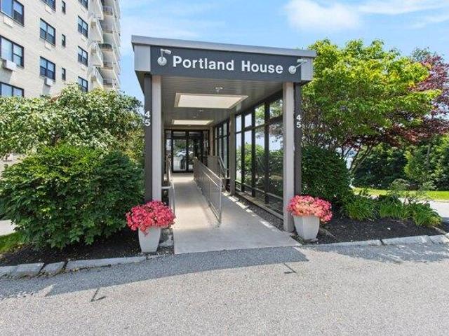 condo with 3 bedroom, Portland ME DS103664218