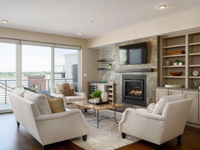 condo with 3 bedroom, Portland ME DS104045298