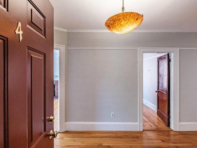condo with 3 bedroom, Portland ME ES104762115