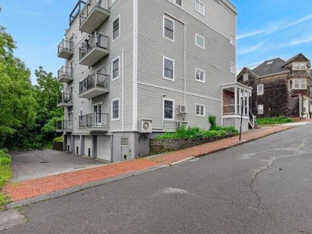 condo with 3 bedroom, Portland ME ES104792259