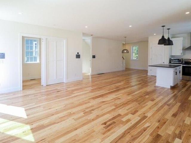 condo with 3 bedroom, Portsmouth NH ES105108187
