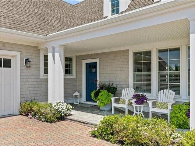 condo with 3 bedroom, Portsmouth RI DLS101705955