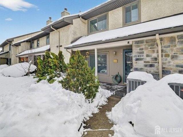 condo with 3 bedroom, Plainsboro NJ DLS101660580