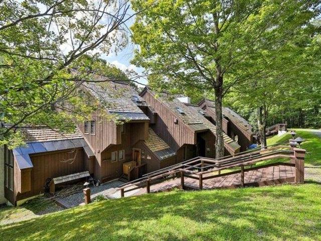 condo with 3 bedroom, Plymouth VT ES104807962