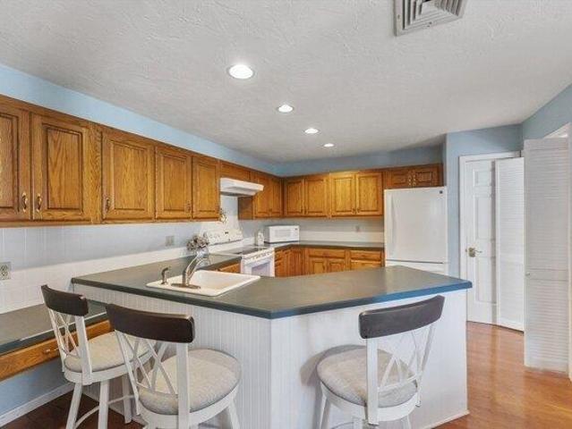 condo with 3 bedroom, Plymouth MA DLS101899374