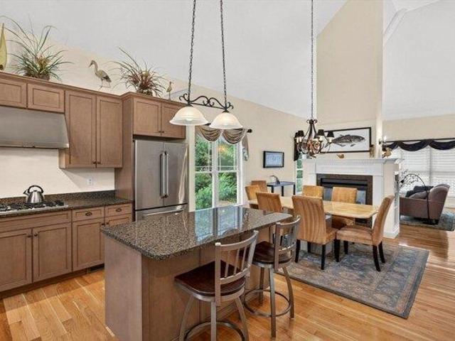 condo with 3 bedroom, Plymouth MA ES105172909