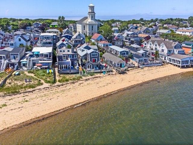 condo with 3 bedroom, Provincetown MA DS92440578