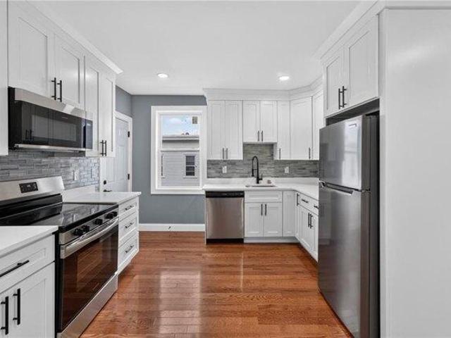 condo with 3 bedroom, Providence RI DS103807839