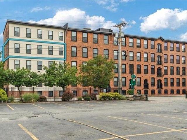condo with 3 bedroom, Providence RI DS103965953