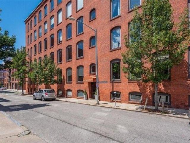 condo with 3 bedroom, Providence RI ES105094644