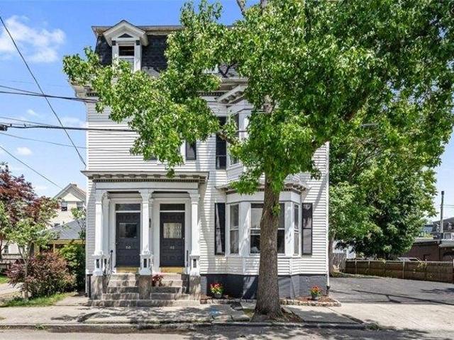 condo with 3 bedroom, Providence RI ES103887411