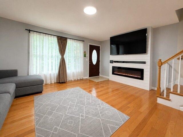 condo with 3 bedroom, Quincy MA DS103886887