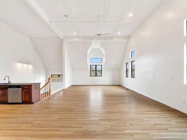 condo with 3 bedroom, Quincy MA ES104542193