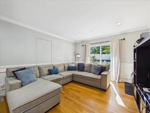 condo with 3 bedroom, Quincy MA ES105060986