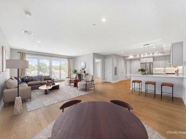 condo with 3 bedroom, Quincy MA ES105229660