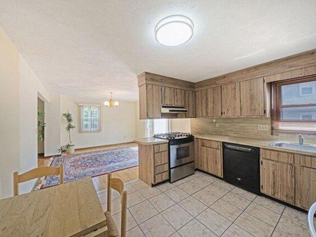 condo with 3 bedroom, Randolph MA DS103808728