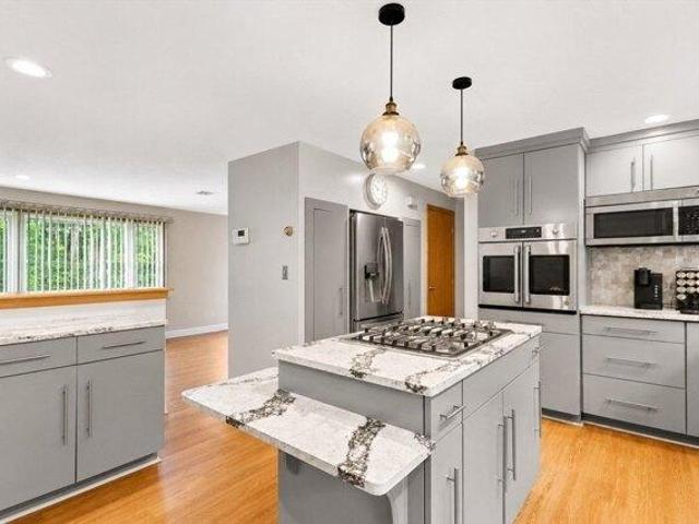 condo with 3 bedroom, Randolph MA ES104789972