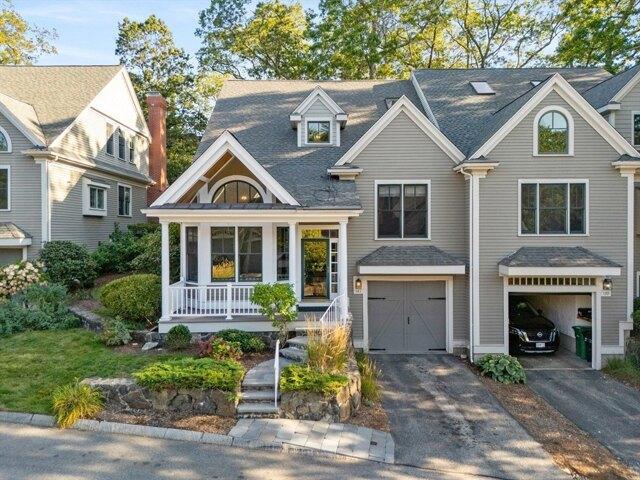 condo with 3 bedroom, Reading MA DS104044870