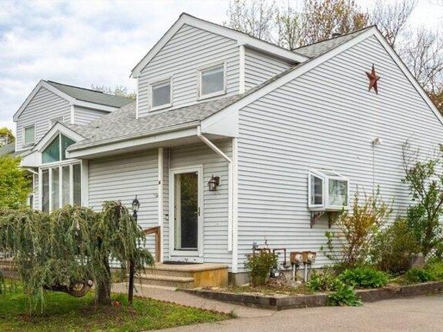 condo with 3 bedroom, Rockland MA DS102959704