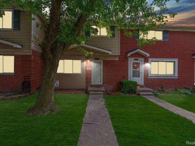 condo with 3 bedroom, Roseville MI DLS92954837
