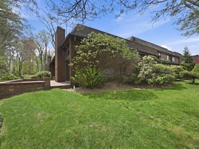 condo with 3 bedroom, Roslyn NY ES103620475