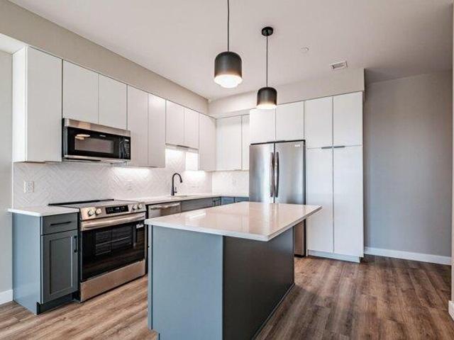 condo with 3 bedroom, Scarborough ME ES104570027