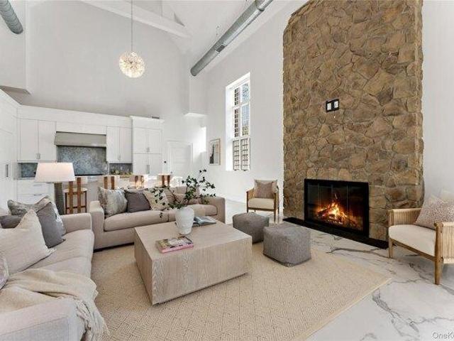 condo with 3 bedroom, Scarsdale NY ES105202704