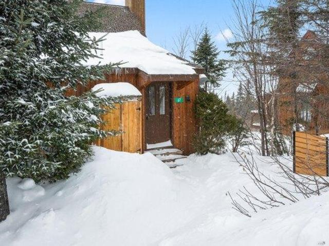 condo with 3 bedroom, Sandy River Plt ME DLS103034109
