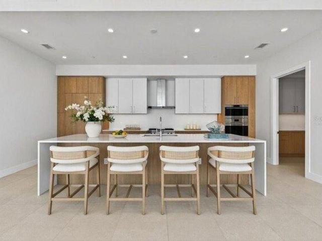 condo with 3 bedroom, Saint Petersburg FL ES104899261