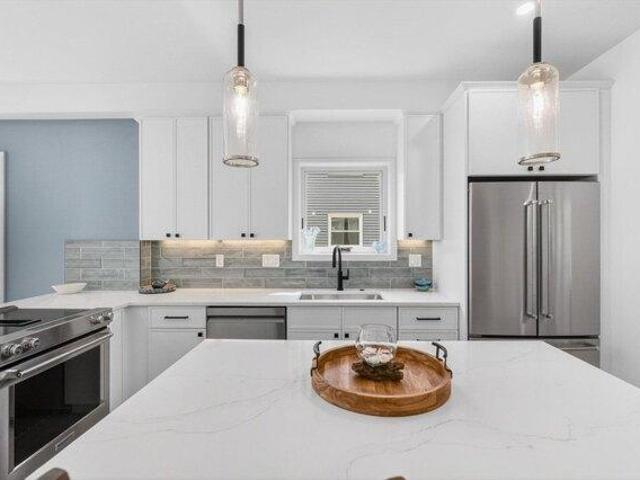 condo with 3 bedroom, Salisbury MA ES105191266