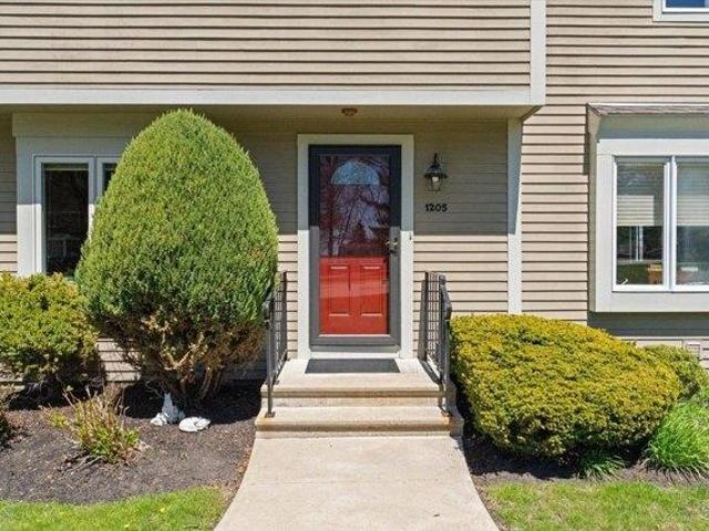 condo with 3 bedroom, Saugus MA DLS102776908