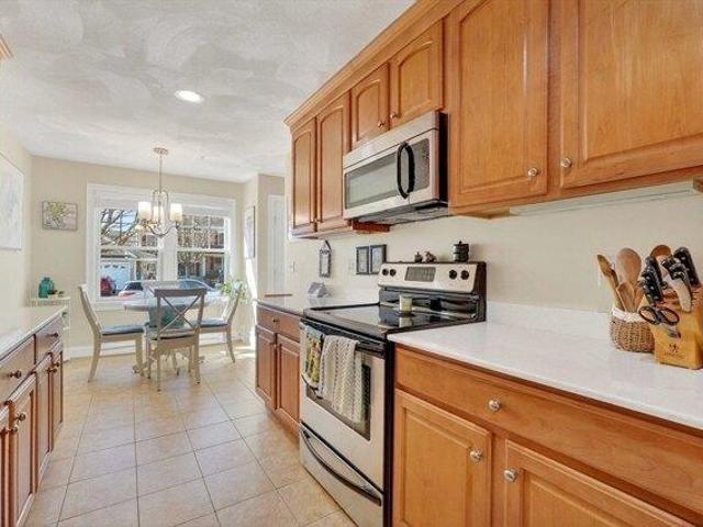 condo with 3 bedroom, Saugus MA ES103499613