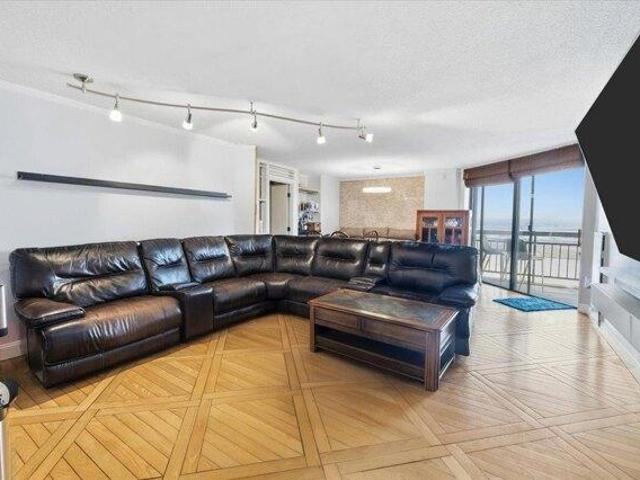 condo with 3 bedroom, Secaucus NJ DS103185976