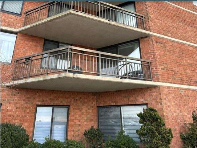 condo with 3 bedroom, Secaucus NJ ES105231207