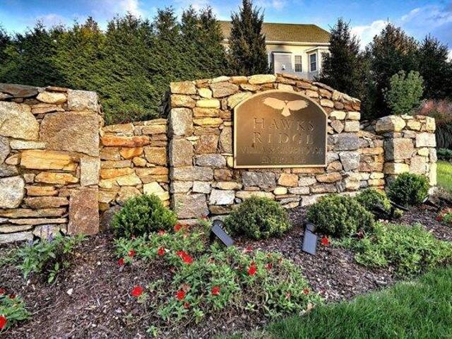 condo with 3 bedroom, Shelton CT DS102708007