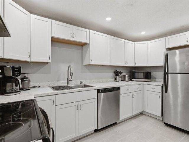 condo with 3 bedroom, Shirley MA ES105127751