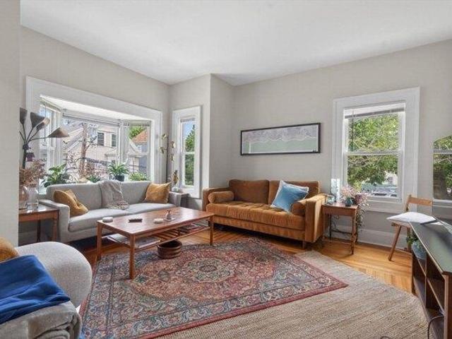 condo with 3 bedroom, Somerville MA DLS103017148