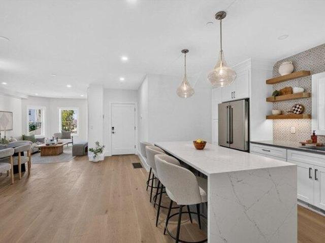 condo with 3 bedroom, Somerville MA ES104234946